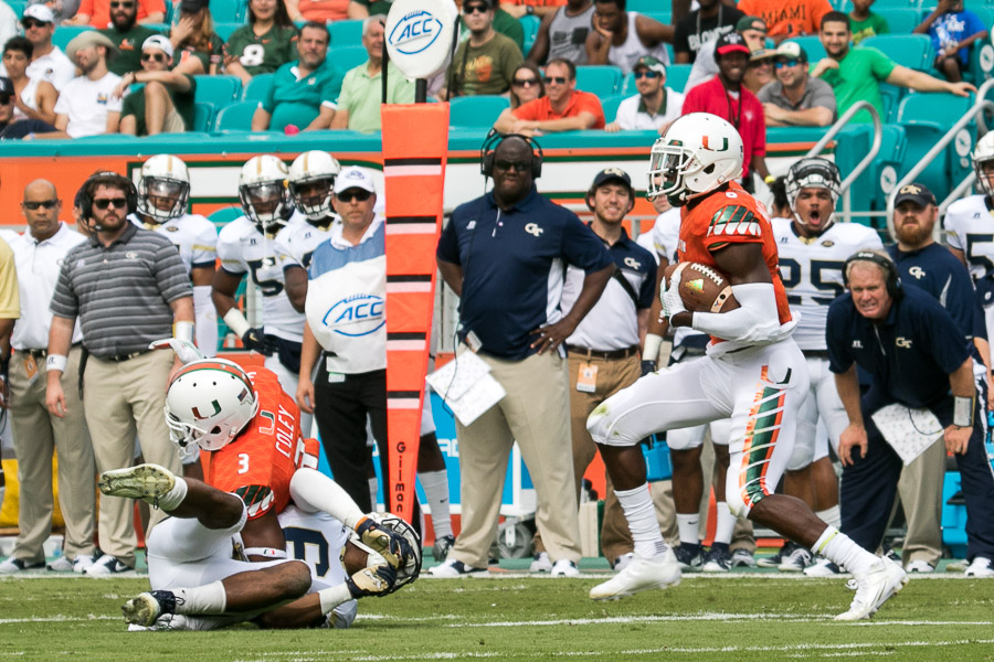Photos - Georgia Tech vs. Miami Football Photos 11/21/2015 | Georgia ...